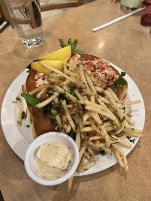 SUN SINGER WINE AND SPIRITS - 100 Photos & 178 Reviews - 1115 W Windsor ...