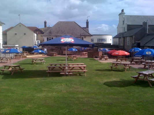 THE NEW SUSSEX HOTEL - Updated March 2025 - 182 South Street, Lancing ...