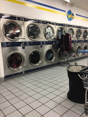SPIN CYCLE COIN LAUNDRY - Updated December 2025 - 2930 N Central Ave ...