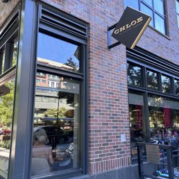 CHLOE - Updated October 2025 - 2053 Photos & 729 Reviews - 1331 4th St ...