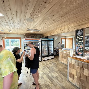 WHALEBONE SEAFOOD MARKET & TAKEOUT - Updated December 2025 - 99 Photos ...