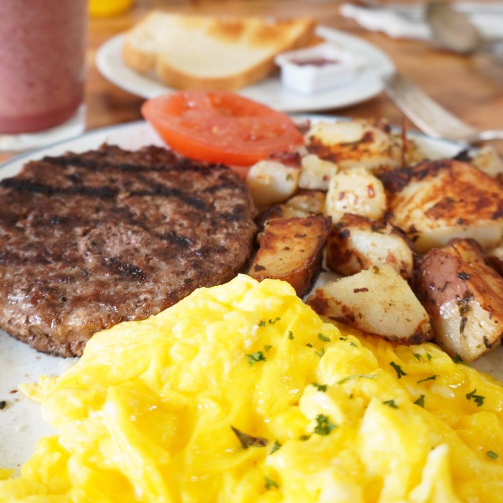 LYNN & LU’S ESCAPADE CAFE - 538 Photos & 751 Reviews - Breakfast ...