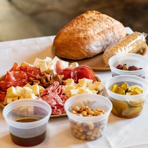 ESCAPADE 2001 - Updated December 2025 - 35 Photos & 29 Reviews - 11903 ...