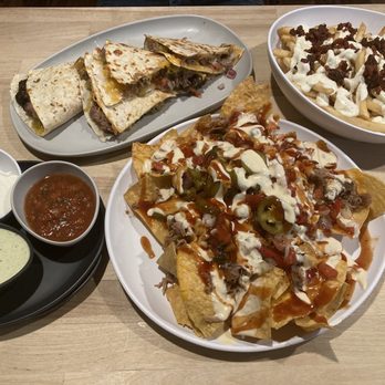 ET’S DOWNTOWN RANTOUL - Updated October 2025 - 66 Photos & 68 Reviews ...