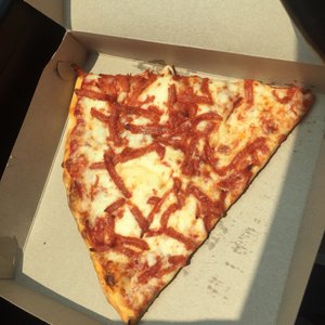 MAESTRO PIZZA - Pizza - 2421 Walker Road, Windsor, ON - Restaurant ...