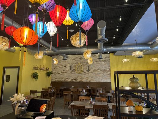 PHO SURE BISTRO - Updated December 2025 - 86 Photos & 45 Reviews - 2611 ...