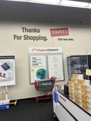 STAPLES - Updated June 2024 - 60 Photos & 78 Reviews - 1919 Taylor St ...