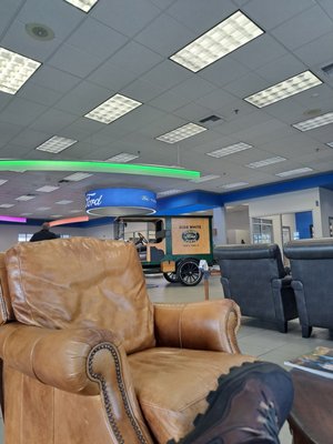 MIKE WHITE FORD OF COEUR D’ALENE - Updated August 2025 - 37 Photos & 38 ...