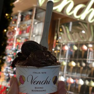 VENCHI - 208 Photos & 105 Reviews - Via Calimaruzza 18, Firenze, Italy ...