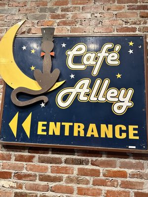 CAFE ALLEY - Updated March 2025 - 193 Photos & 338 Reviews - 126 A St ...