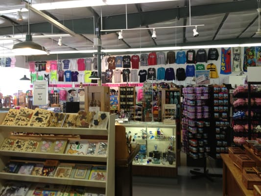 GIFTS OF THE WORLD & MOCCASIN CENTER - Updated December 2025 - 923 ...