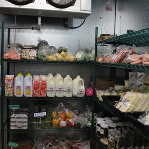 BELL’S IGA - Updated April 2025 - 18 Reviews - 6 Stillwater Ave, Orono ...