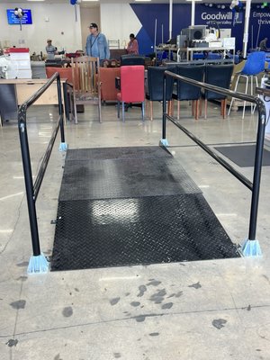 GOODWILL OUTLET - Updated September 2025 - 1685 Tully Rd, San Jose ...