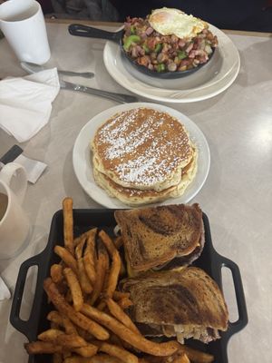 KAMARI KAFE - Updated June 2026 - 11 Photos & 19 Reviews - 6101 N ...