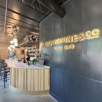 MOONSHINE & CO - Updated January 2026 - 39 Photos & 33 Reviews - 2905 ...