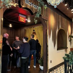 PUTTERY - Updated December 2025 - 351 Photos & 246 Reviews - 1415 ...