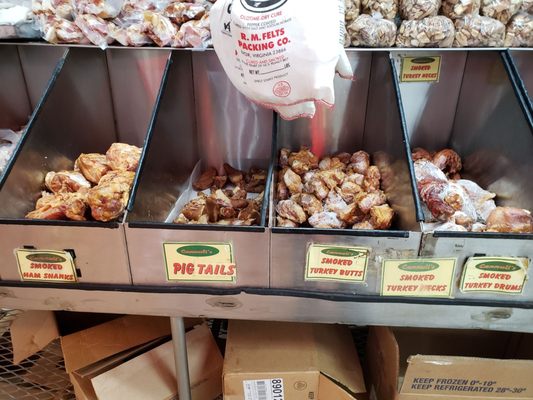 CANNULI’S QUALITY MEATS & POULTRY - Updated December 2025 - 31 Photos ...