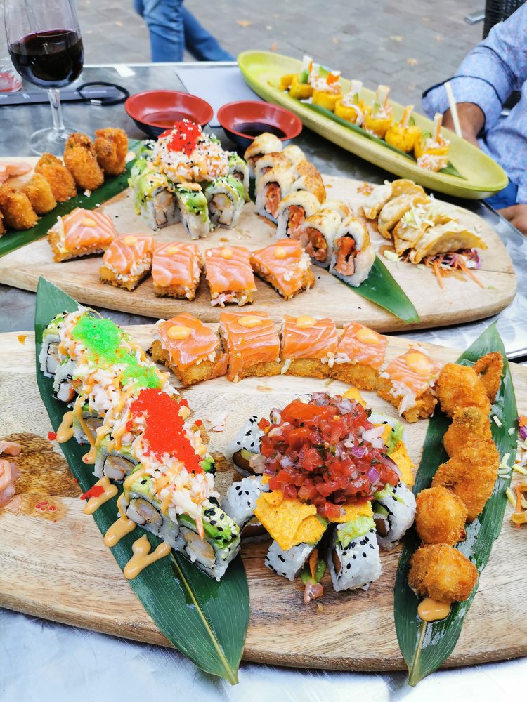 SUSHI’KITO - Updated April 2024 - 6 rue Saint-Nicolas, Nantes, France ...