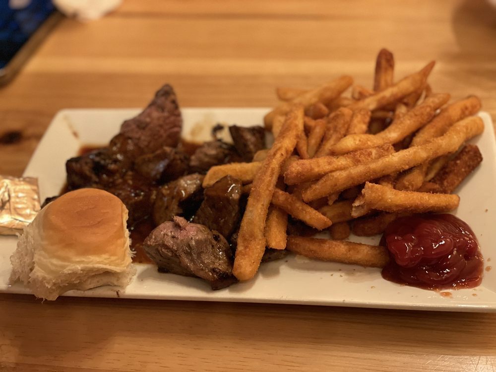 BADLANDS SALOON & GRILLE - Updated September 2024 - 259 Photos & 358 ...