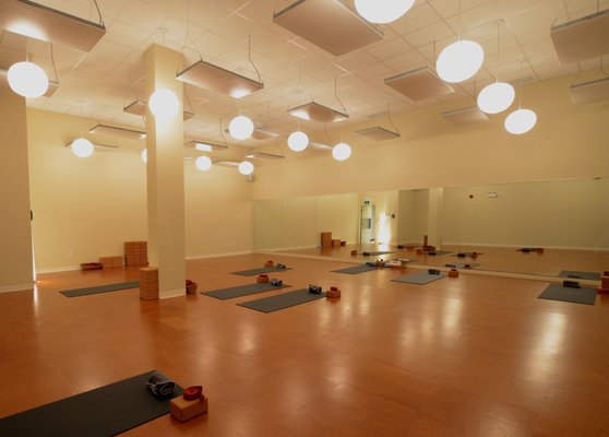 MODO YOGA - Updated July 2025 - 16 Photos - 270 Mud Street W, Hamilton ...