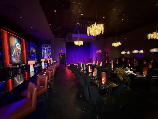 LIZZY’S LIVE - Updated December 2025 - 79 Photos & 31 Reviews - 7722 W ...