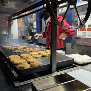 THE CHUCK BOX - Updated May 2025 - 853 Photos & 1208 Reviews - 202 E ...