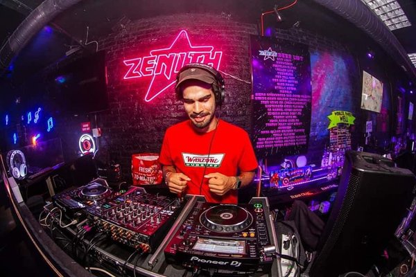 ZENITH - 37 Photos - 226 Fayetteville St, Raleigh, North Carolina ...