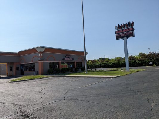 LELA’S BRUNCH - Updated November 2024 - 37 Photos & 13 Reviews - 951 S ...