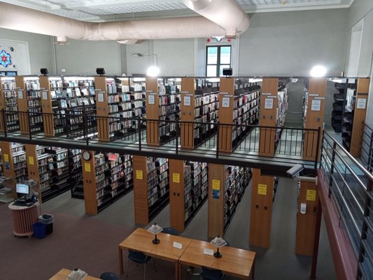 RUSSELL LIBRARY - Updated October 2025 - 45 Photos & 17 Reviews - 123 ...