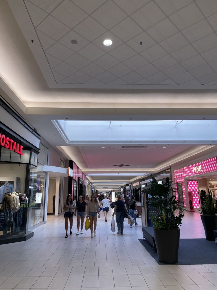 BELDEN VILLAGE MALL - Updated January 2026 - 17 Photos & 30 Reviews ...