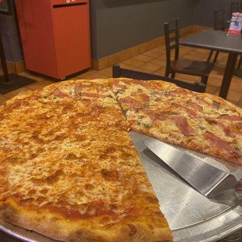 THE PATIO PIZZA & PROVISIONS - Updated December 2025 - 20 Photos & 19 ...