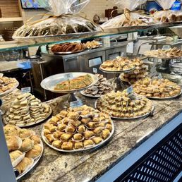 LIBANAIS SWEETS AND RESTAURANT - Updated December 2025 - 693 Photos ...