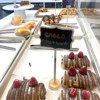 HEEMEE COFFEE + BAKERY - Updated May 2025 - 369 Photos & 174 Reviews ...