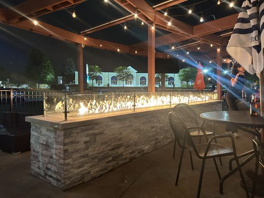 SHOELESS JOE’S ALE HOUSE & GRILLE - Updated December 2024 - 93 Photos ...