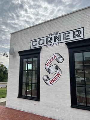 THE CORNER CRUST - Updated August 2025 - 55 Photos & 71 Reviews - 250 ...