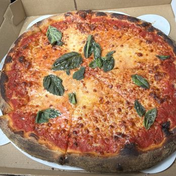 CASANO’S PIZZA PARLOR - Updated July 2025 - 74 Photos & 41 Reviews - 8 ...