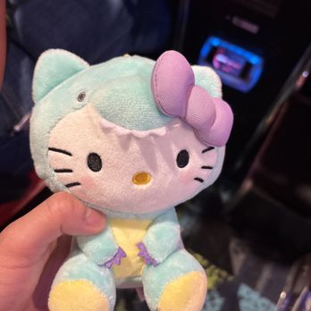 ROUND1 BOWLING & ARCADE - ELIZABETH - Updated January 2026 - 48 Photos ...