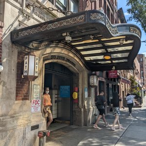 14TH STREET PATH STATION - 14TH St And 6th Ave, New York, NY - Yelp