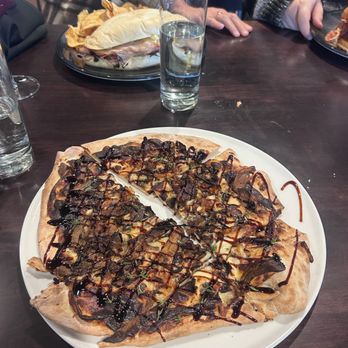 GYPSUM GRILL - Updated March 2025 - 40 Photos & 11 Reviews - 330 Covell ...