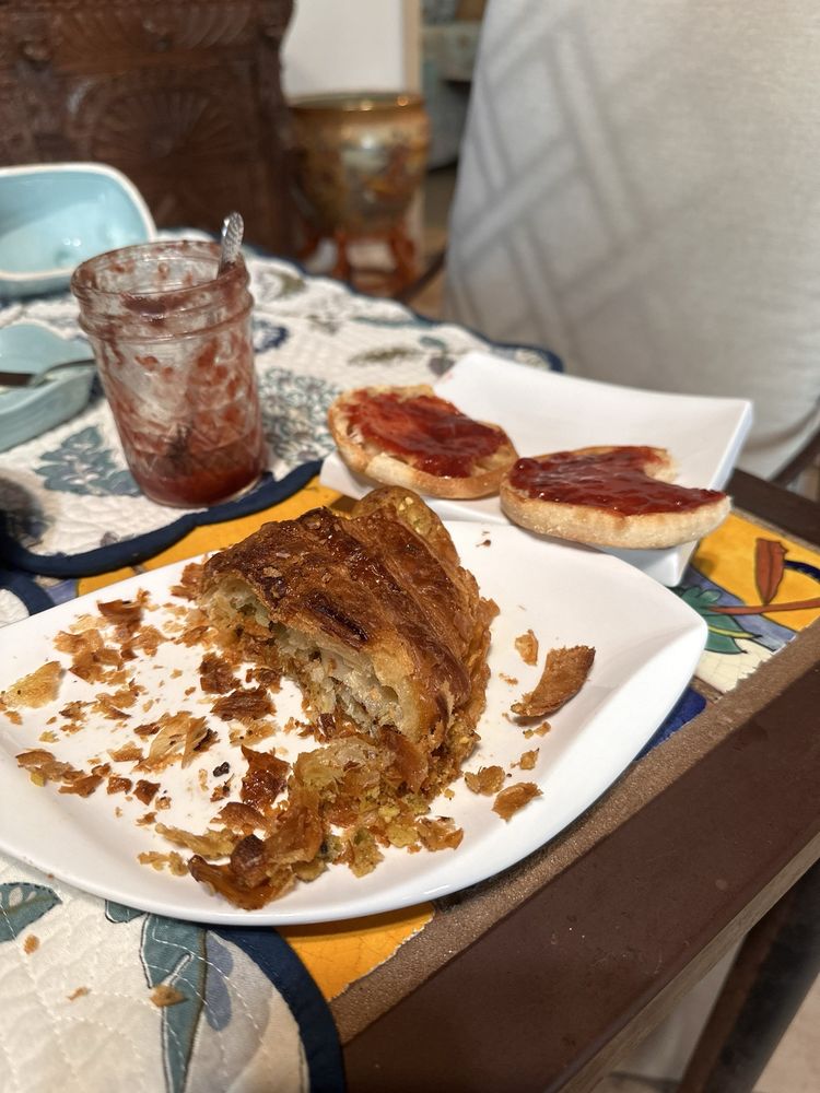 ALWAYS INN - Updated October 2025 - 85 Photos & 121 Reviews - 177 ...