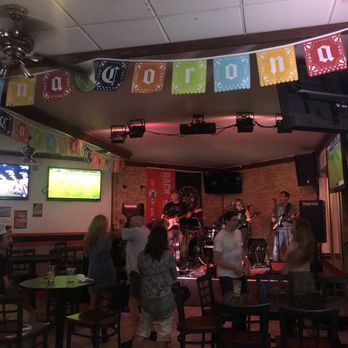 GOOD COMPANY RESTAURANT & BAR - Updated December 2025 - 54 Photos & 105 ...