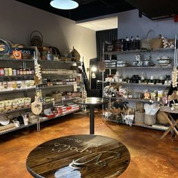 NAPOLIS ITALIAN KITCHEN & MARKET - Updated July 2025 - 358 Photos & 476 ...