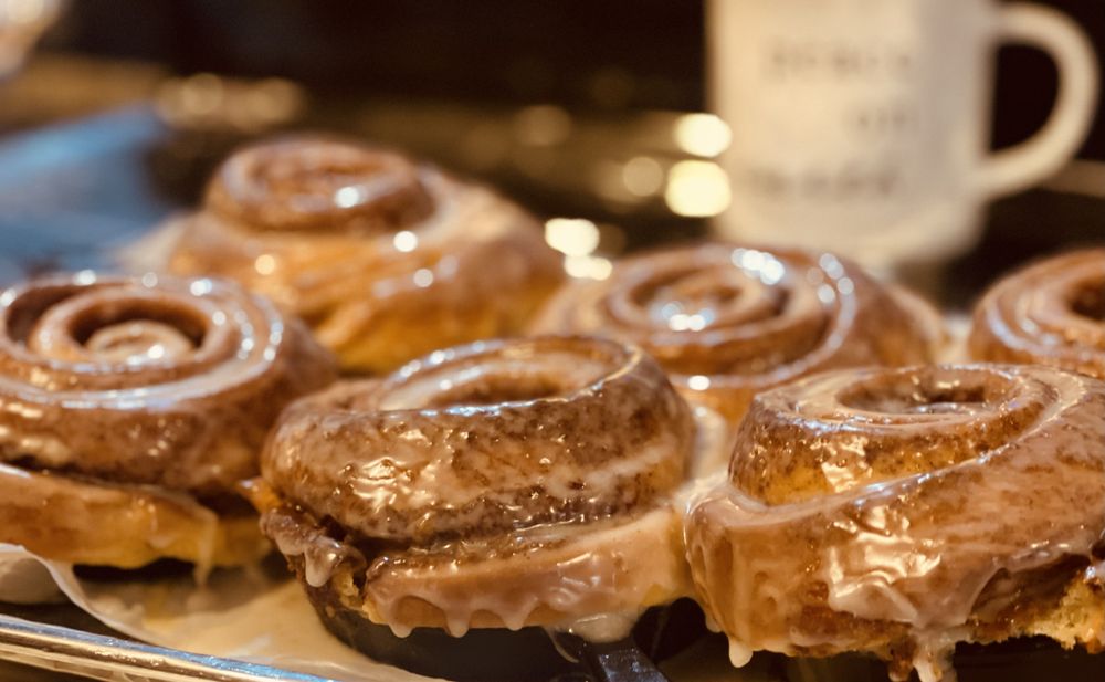 PROUD PIGGY - Updated June 2025 - 12 Photos - Indianapolis, Indiana ...