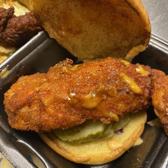 DAVE’S HOT CHICKEN - Updated December 2024 - 88 Photos & 96 Reviews ...