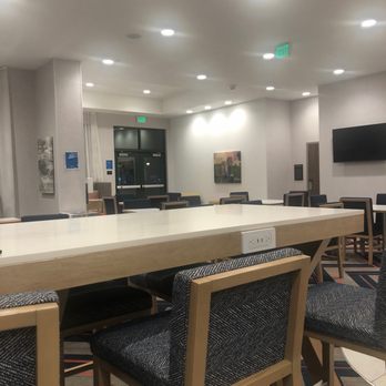 HAMPTON INN BALTIMORE-DOWNTOWN-CONVENTION CENTER - Updated August 2025 ...