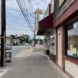 HOLSTEN’S - Updated July 2025 - 594 Photos & 436 Reviews - 1063 Broad ...