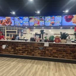 LA BORICHINA - Updated July 2025 - 84 Photos & 45 Reviews - 105 Meriden ...