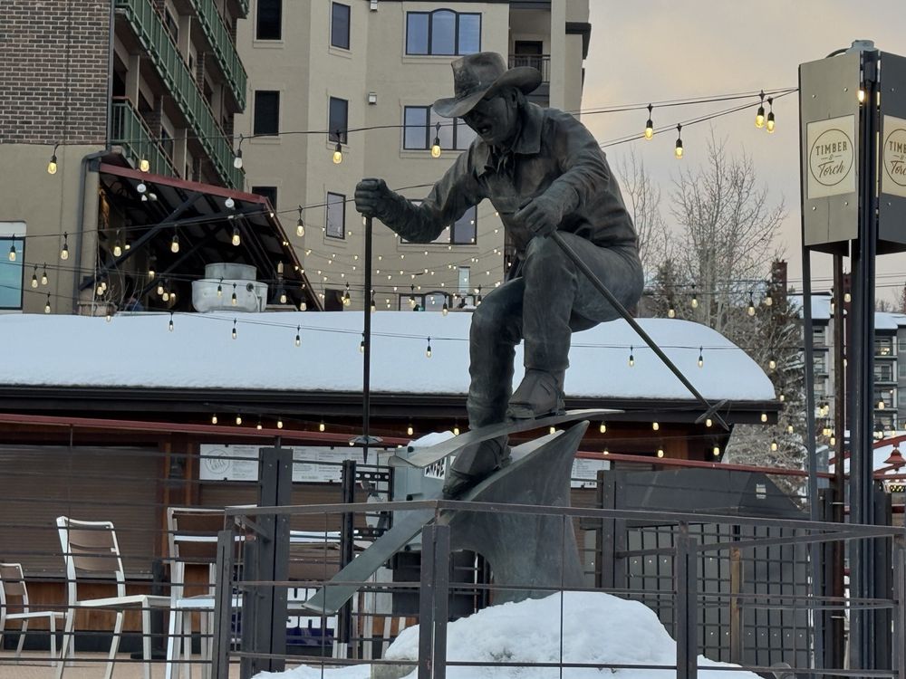 GRAVITY HAUS STEAMBOAT - Updated December 2025 - 49 Photos & 16 Reviews ...