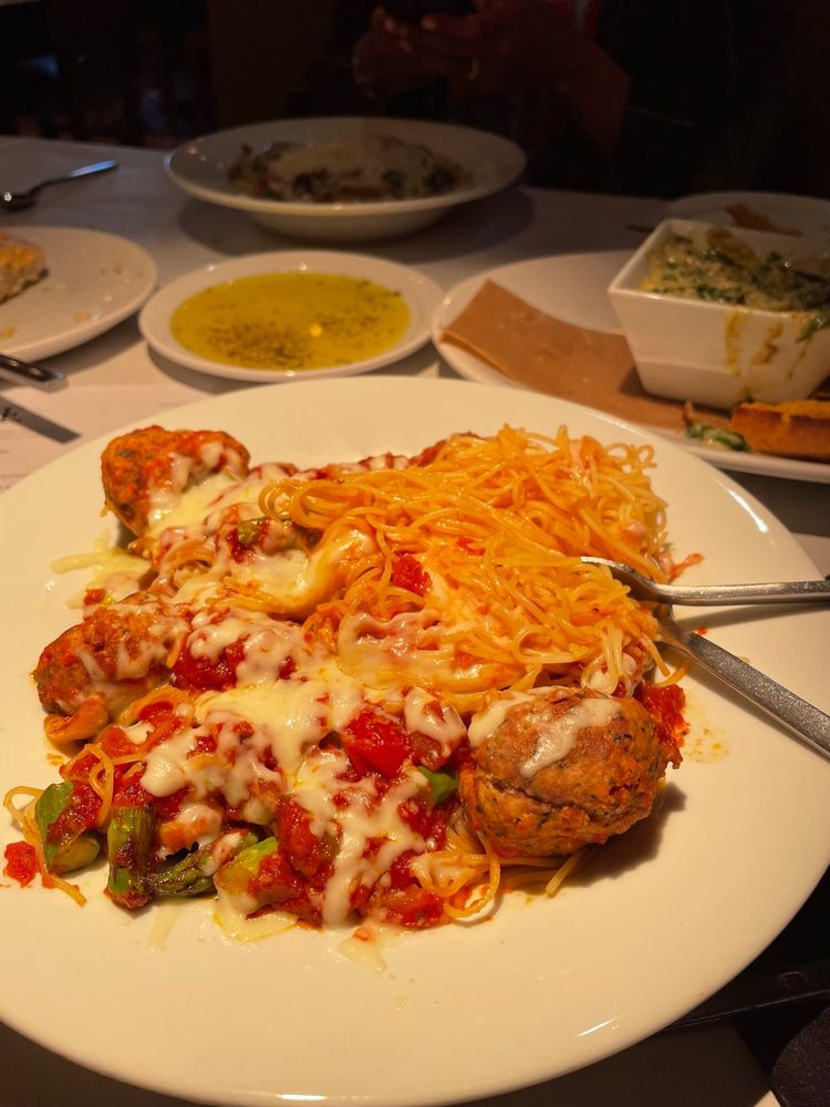 ROMANO’S MACARONI GRILL - Updated July 2024 - 66 Photos & 55 Reviews ...