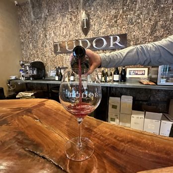 TUDOR WINES - Updated August 2025 - 63 Photos & 42 Reviews - 1210 Park ...